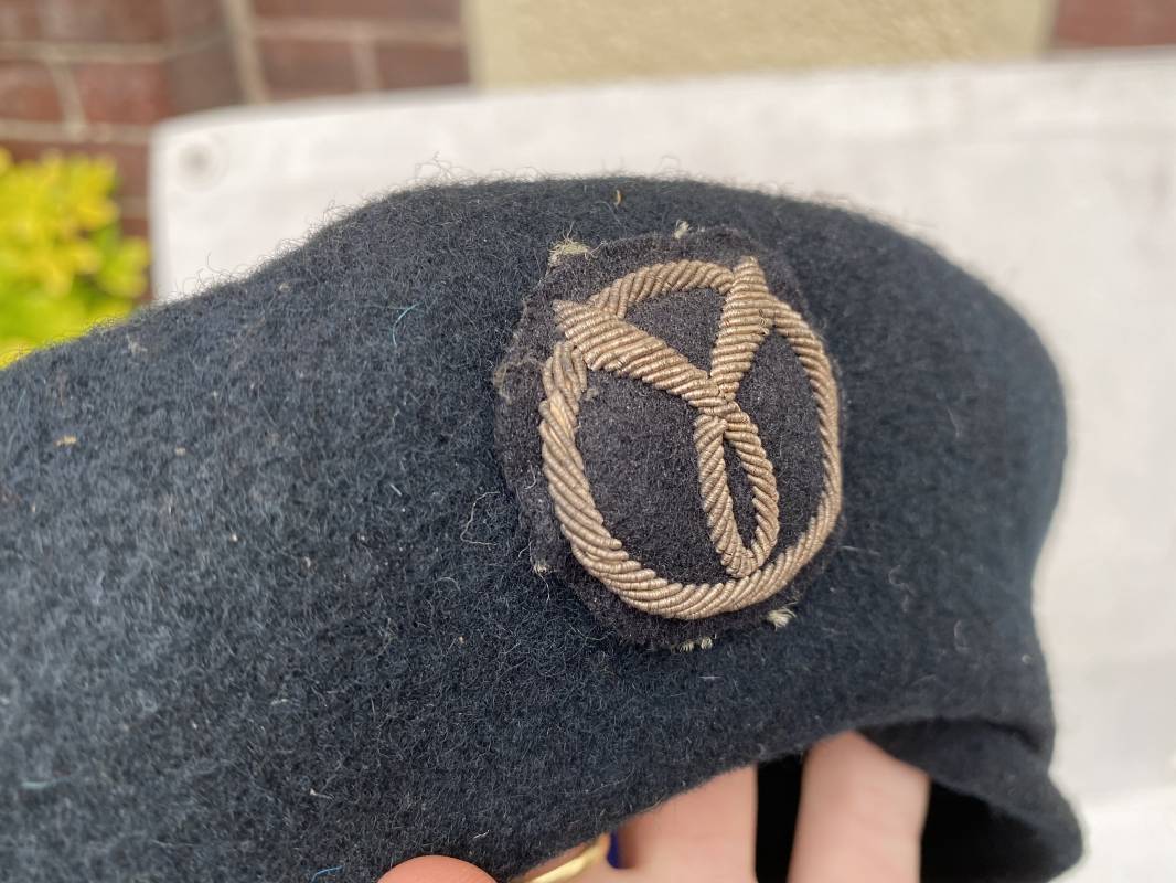 Milice Franc Garde veste mdle 1941 et béret noir Gorse 1943 - Ventes d ...