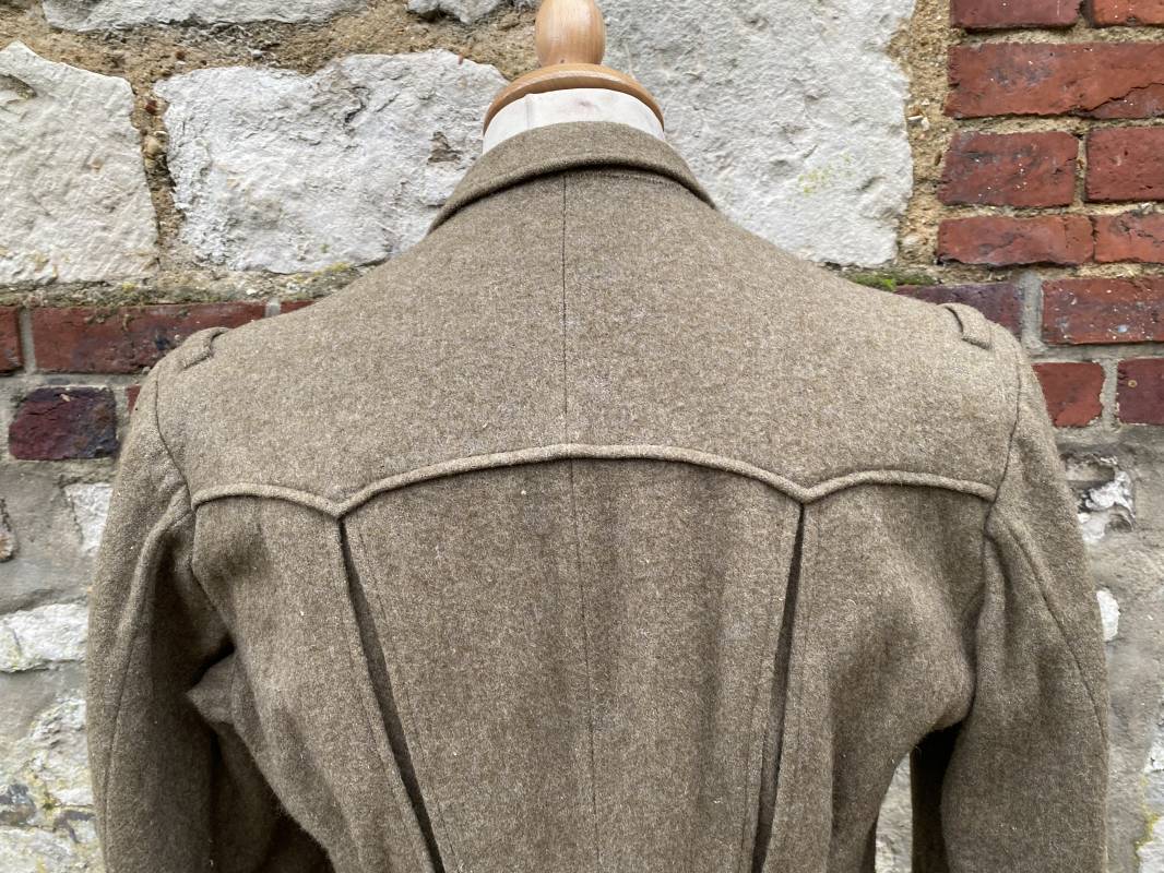 Milice Franc Garde veste mdle 1941 et béret noir Gorse 1943 - Ventes d ...